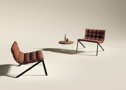 Zeppelin modern swivel armchair | LAGO Design